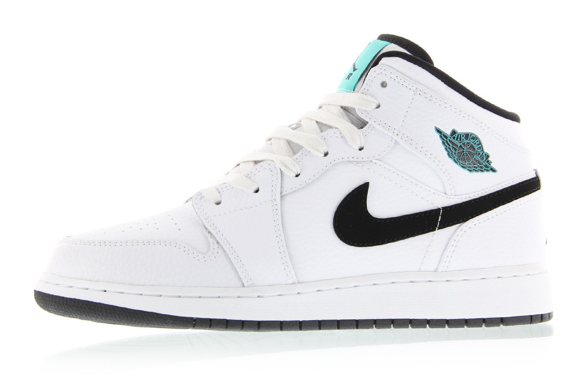 Air Jordan 1 gets Hyper Jaded for the Kids - Air 23 - Air Jordan ...